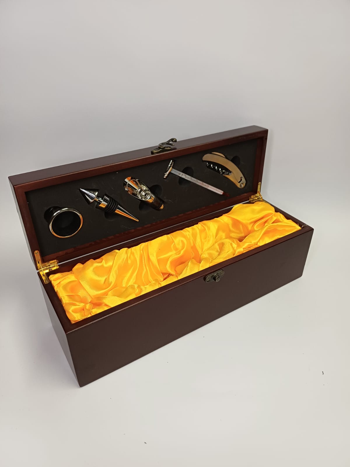 Coffret à vin en bois vintage – Vinaé